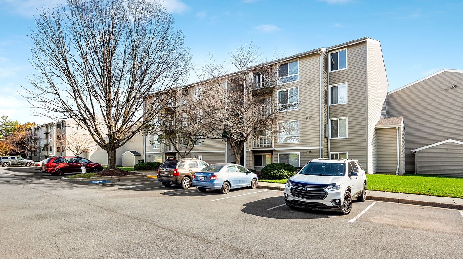 Apartments in Silver Spring, MD | The Centre at Silver Springs Apartments